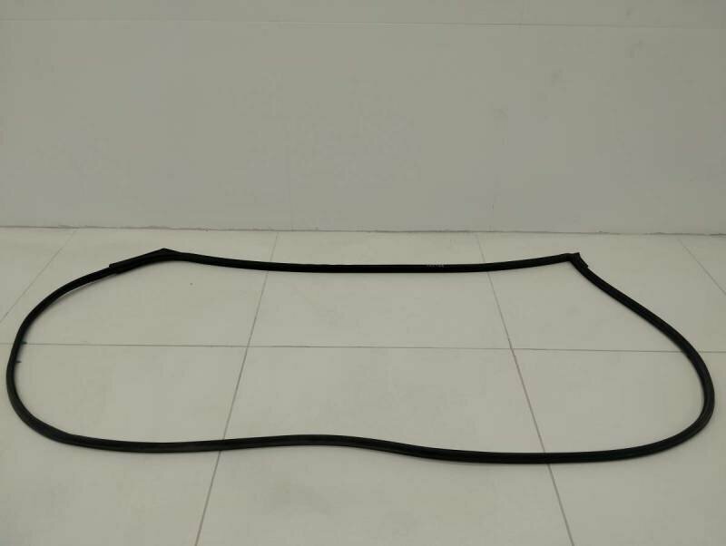 Уплотнитель двери Lexus RX 300/330/350/400h XU30 2003-2009