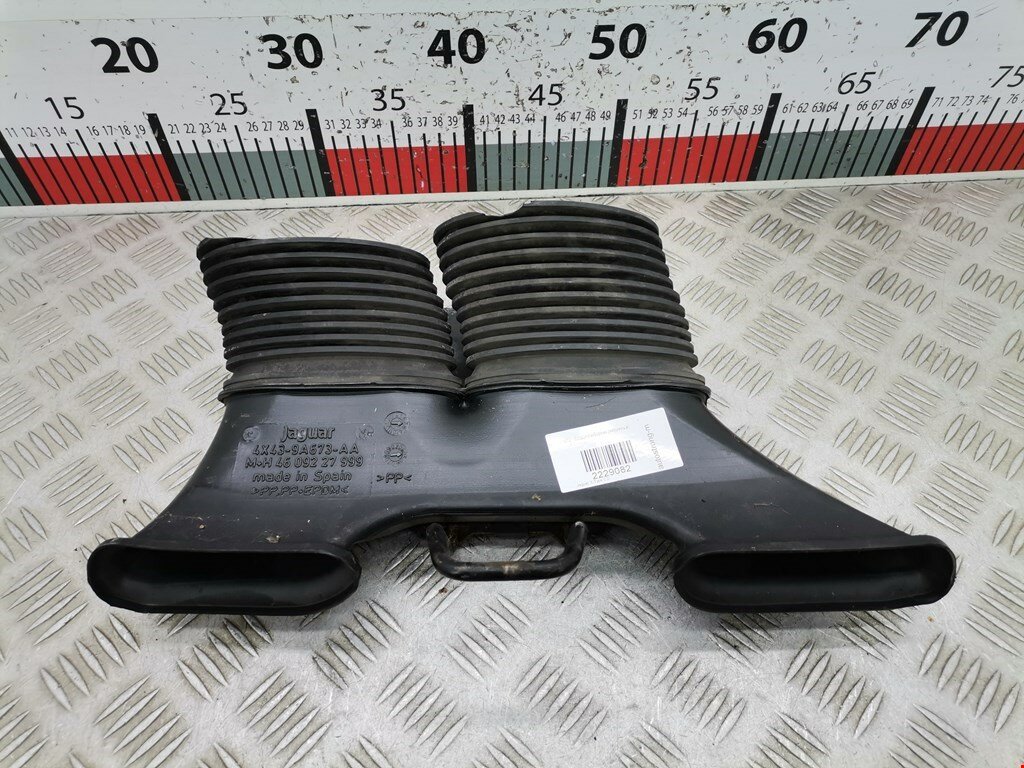 Воздухозаборник (наружный) Jaguar X-Type 4X439A673AA арт. 2229082
