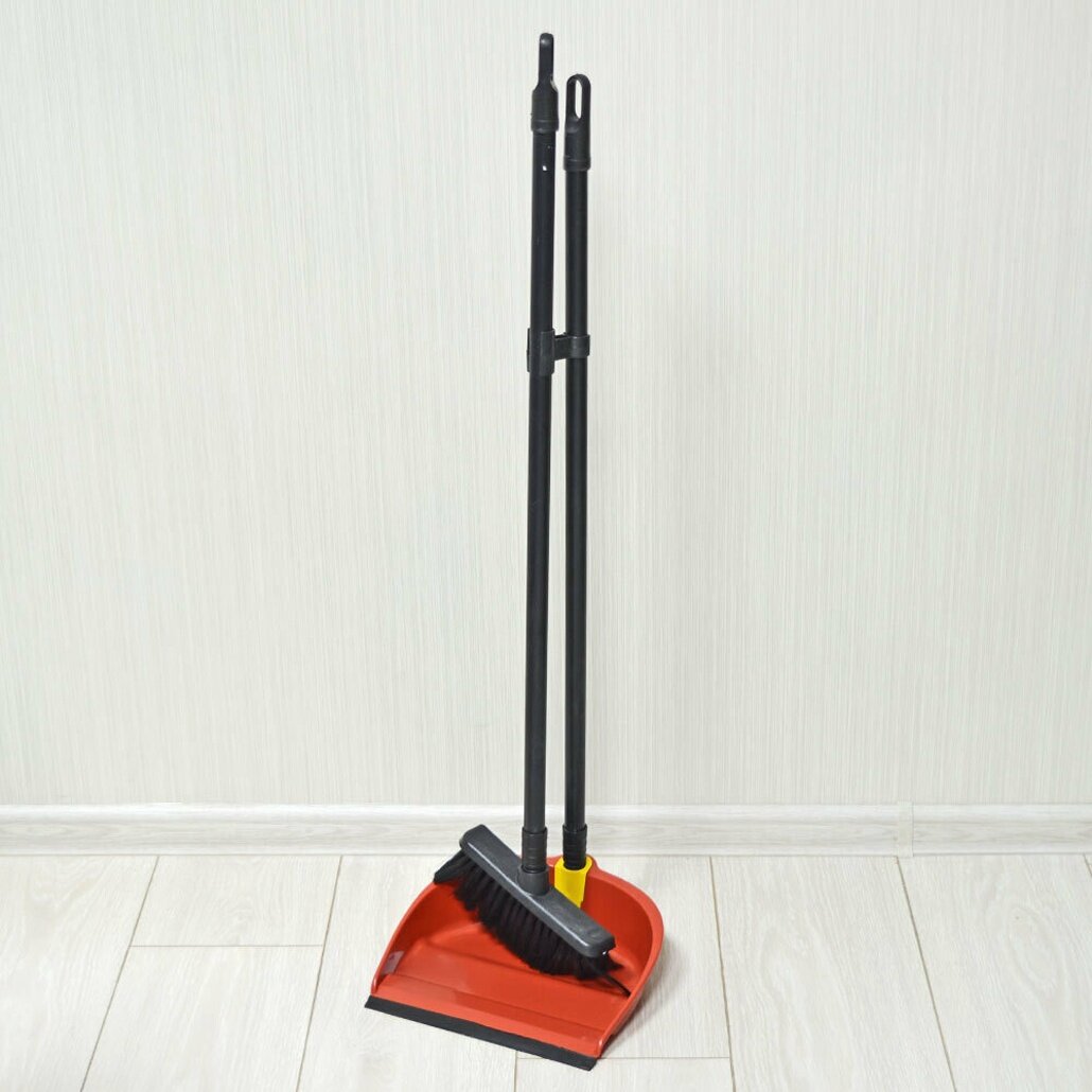 Набор для уборки «Ленивка» щетка+совок, длина 85 см, пластиковый, складной для сухой уборки