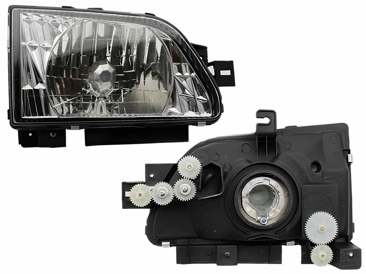 Фара правая для Ниссан Атлас, Кабстар арт ST21511A0R SAT