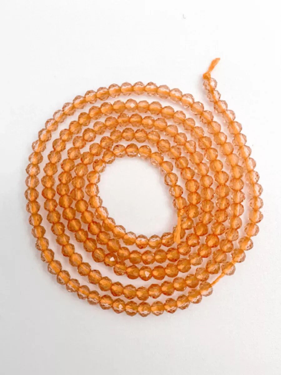 0714 Камни природные граненые светло-желтые персик 2мм 1нить