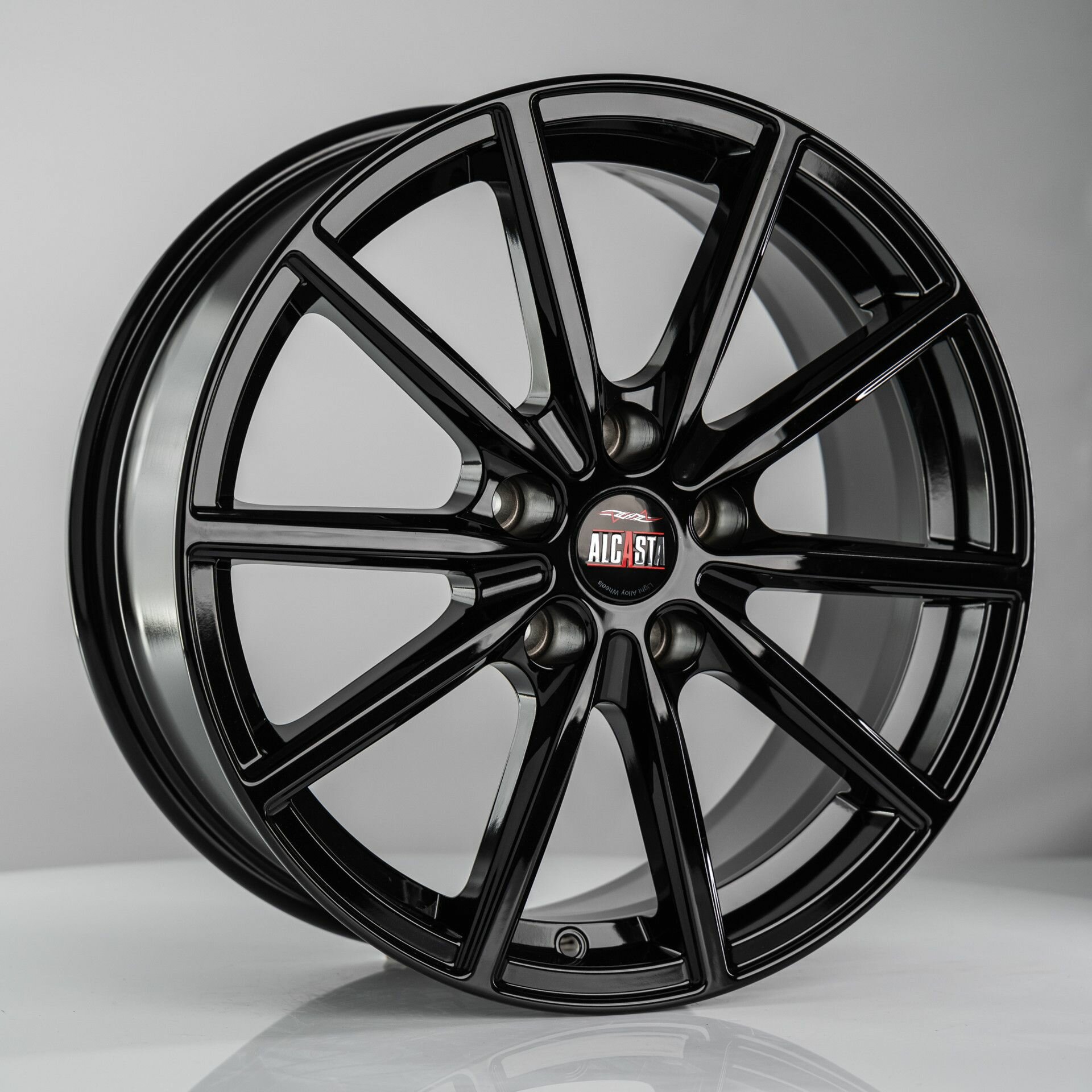 Диск литой ALCASTA M61 7x17/5x114.3 ET38 D67.1 Black