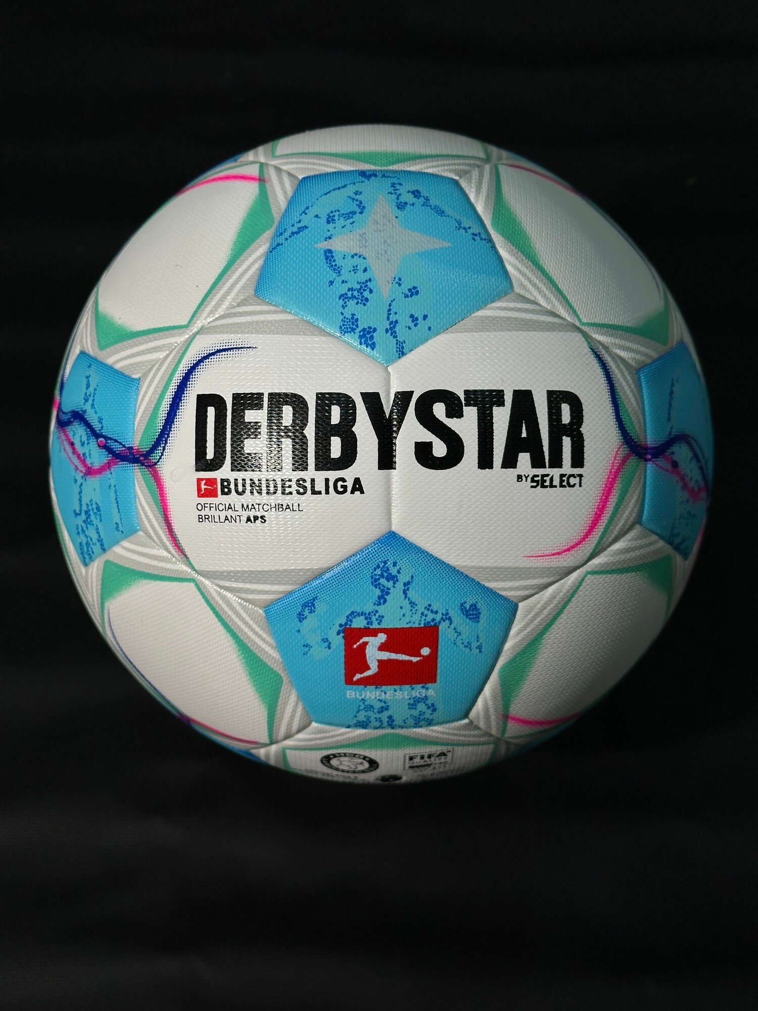 Select Bundesliga Brillant APS 2024/25 официальный мяч Бундеслиги