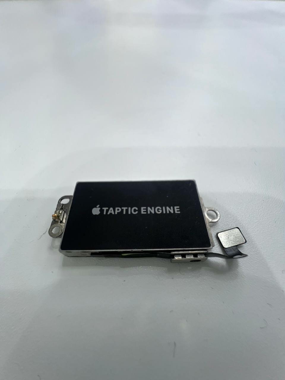 Apple iPhone XS Max вибромотор оригинал (снятый)