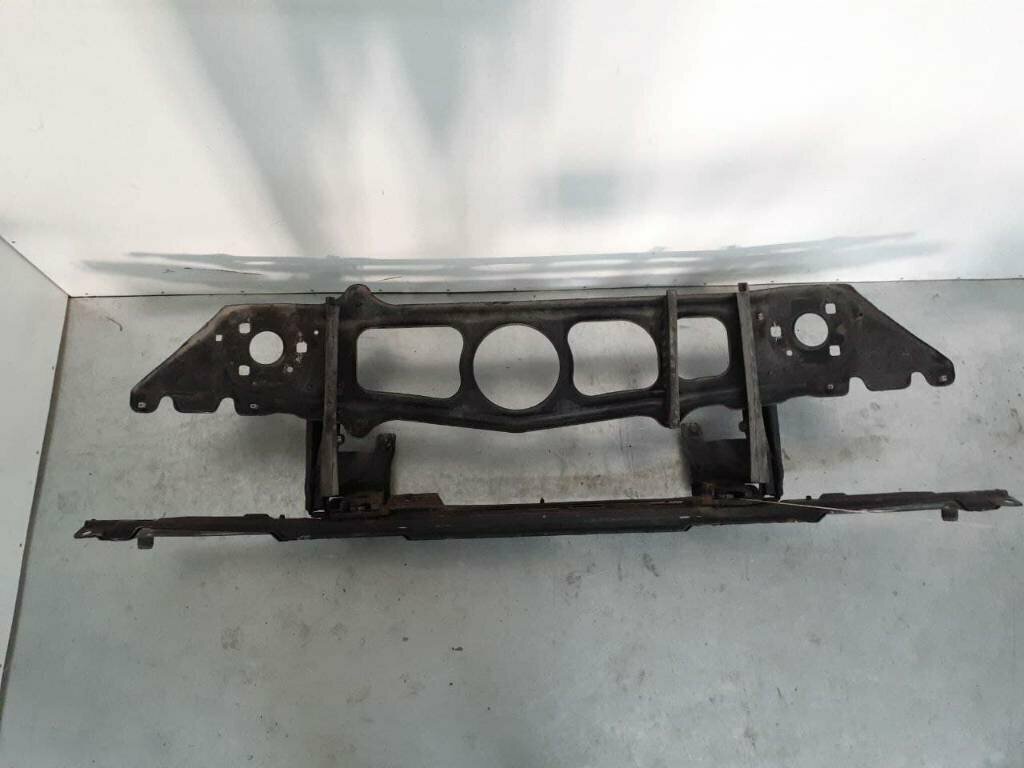 Передняя панель (телевизор) BMW 5 E39 2000 8387412