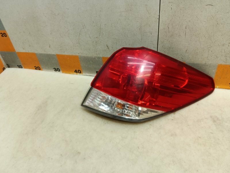 Б/У универсал, оригинал, наружный Фонарь задний правый Subaru Legacy 2010 BRD 448054 SUBARU арт. 84912AJ090