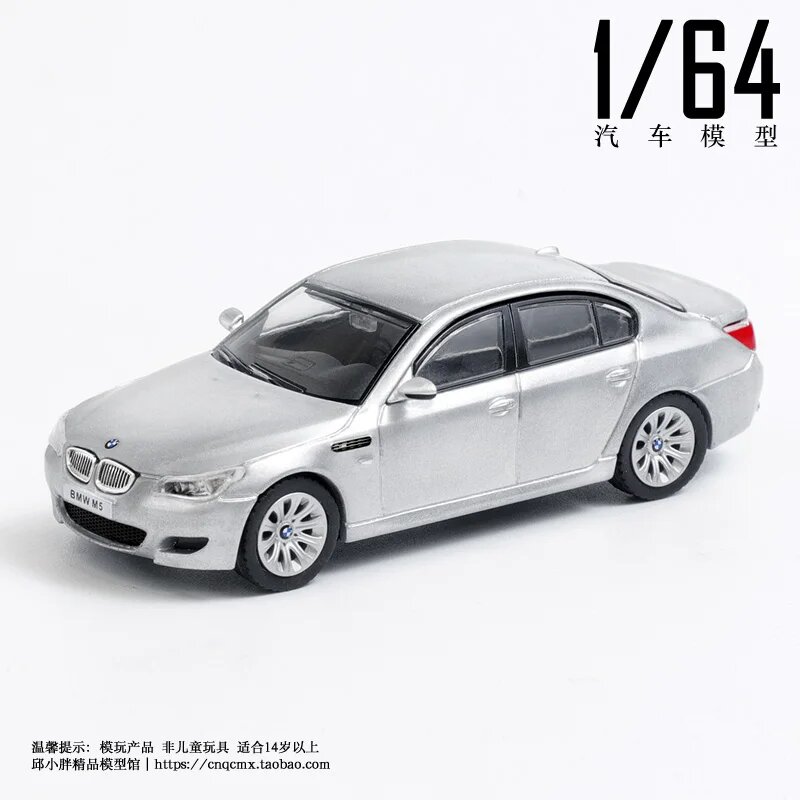 TAKARA TOMY 1:64 BMW M5 E60 металлическая модель автомобиля Silvery