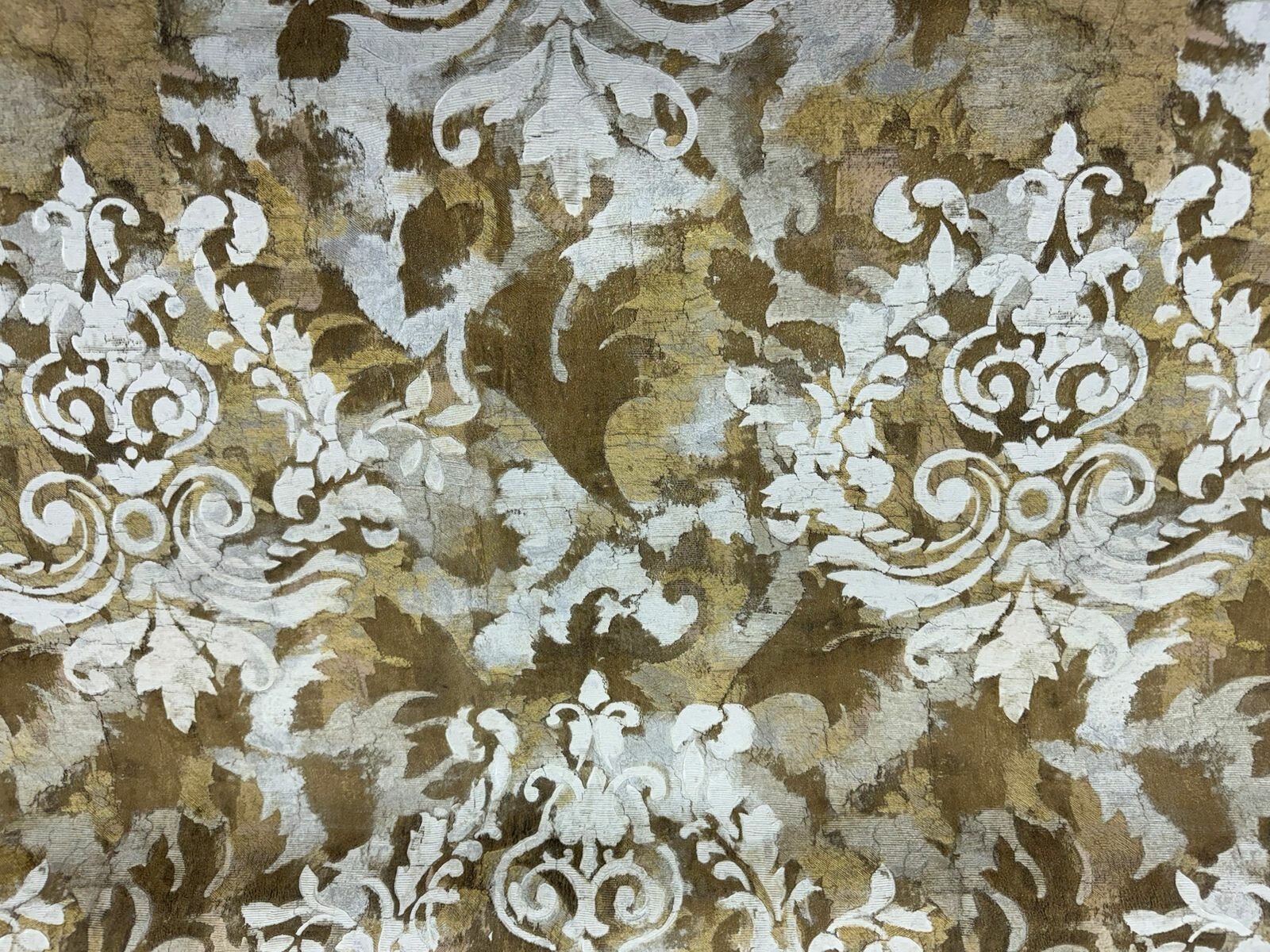 Обои МИР арт. МС11903 виниловые на флизелиновой основе, светостойкие, 1.06*10.05, золотой