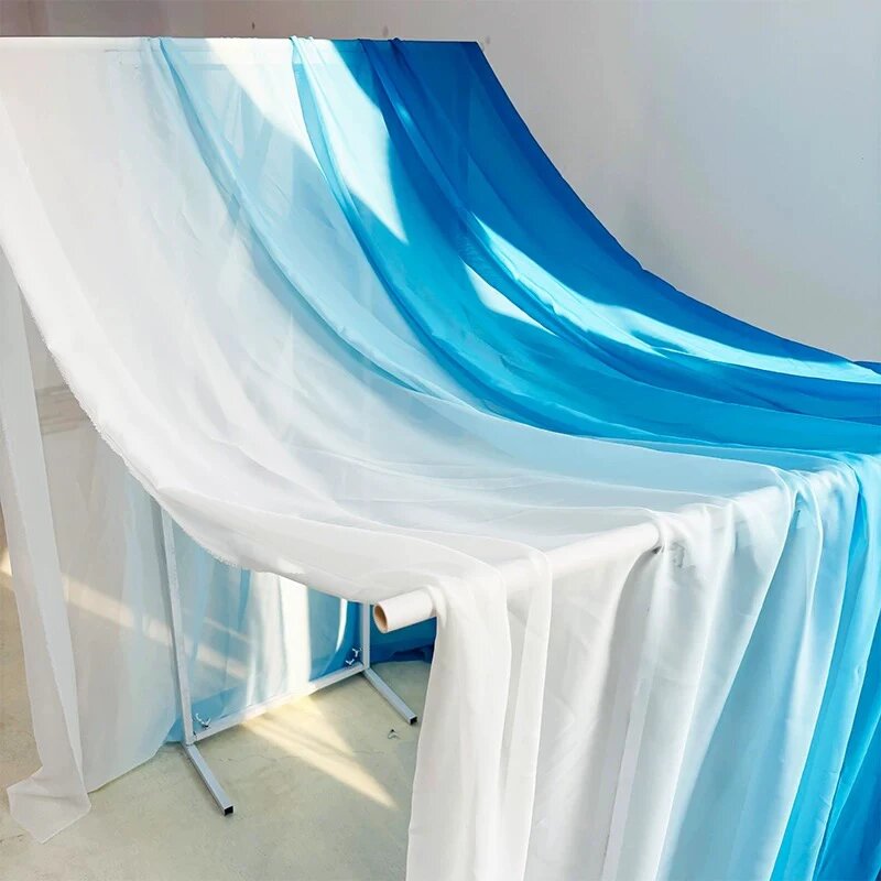 Градиентная полупрозрачная шифоновая ткань полиэстер/акрил 150х100 см Blue white change