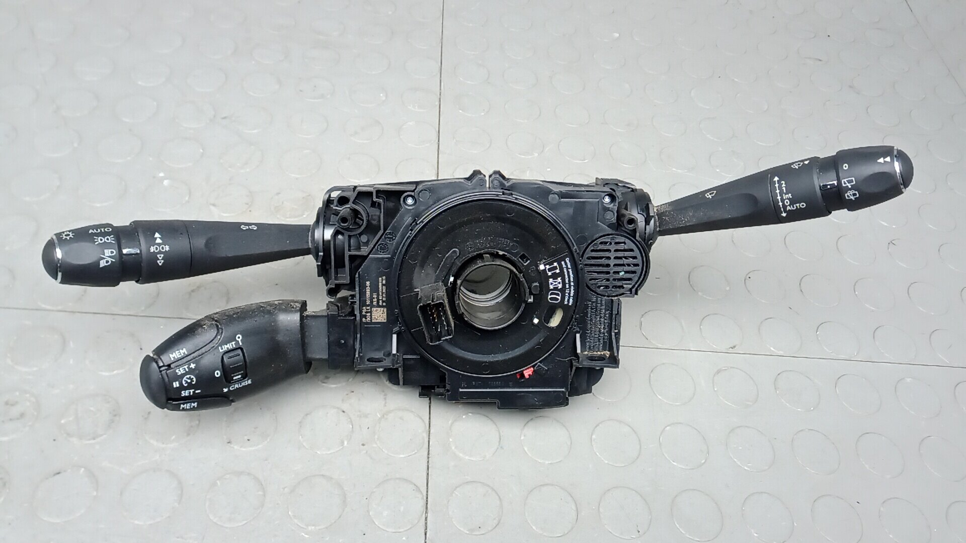 Переключатель поворотов и дворников (стрекоза) CITROEN C5 AIRCROSS