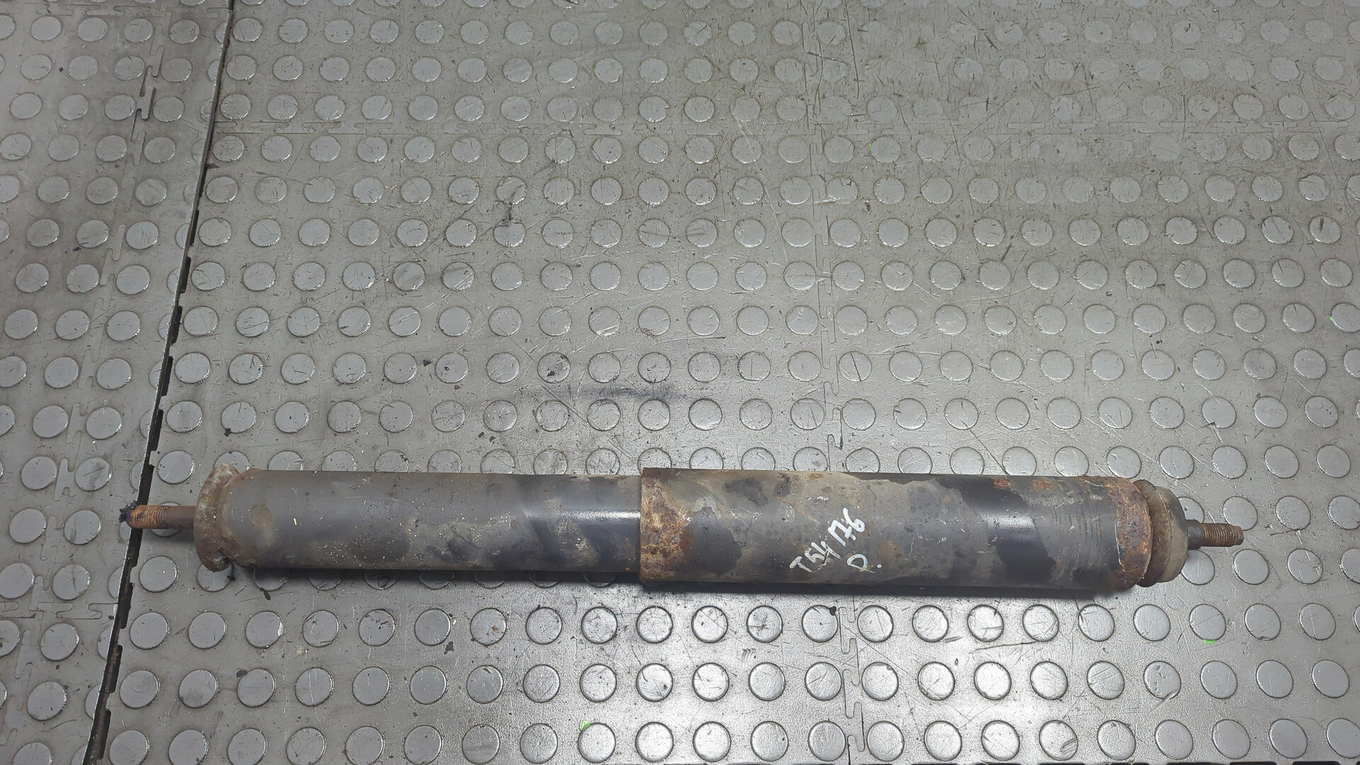 Амортизатор подвески правый передний DAF XF 105 Б/У