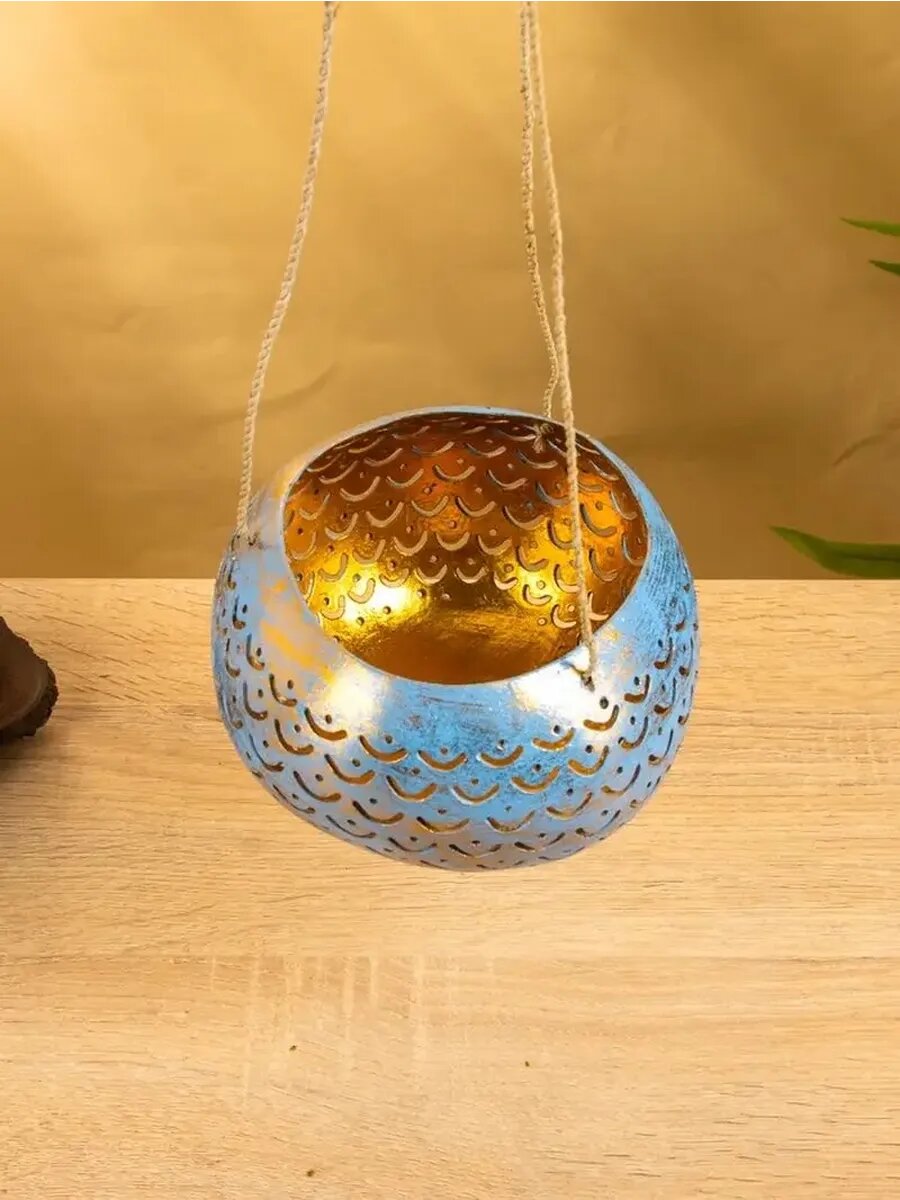 Элегантный подвесной подсвечник из кокоса