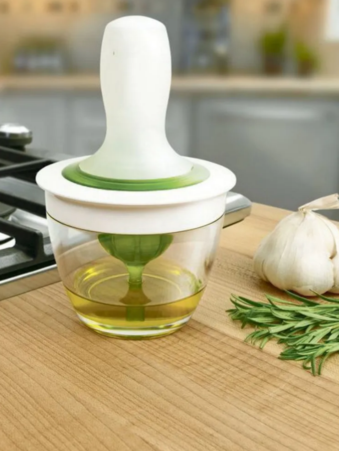 Масленка с силиконовой кистью-дозатором ID1949 МирХозТорг