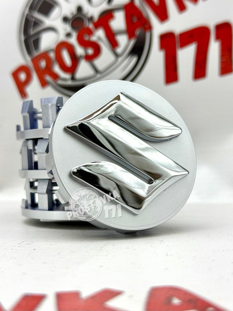 4шт Suzuki 59/56/13 (S) (C-570 3D) колпачки диска