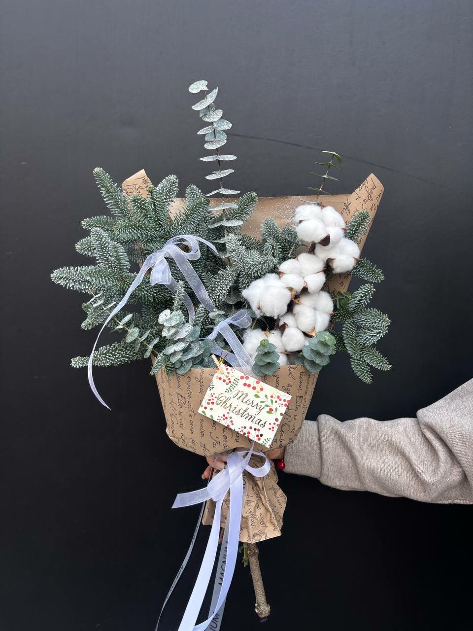 Букет Story-flowers "Эвкалипт и Хлопок", с ароматным эвкалиптом