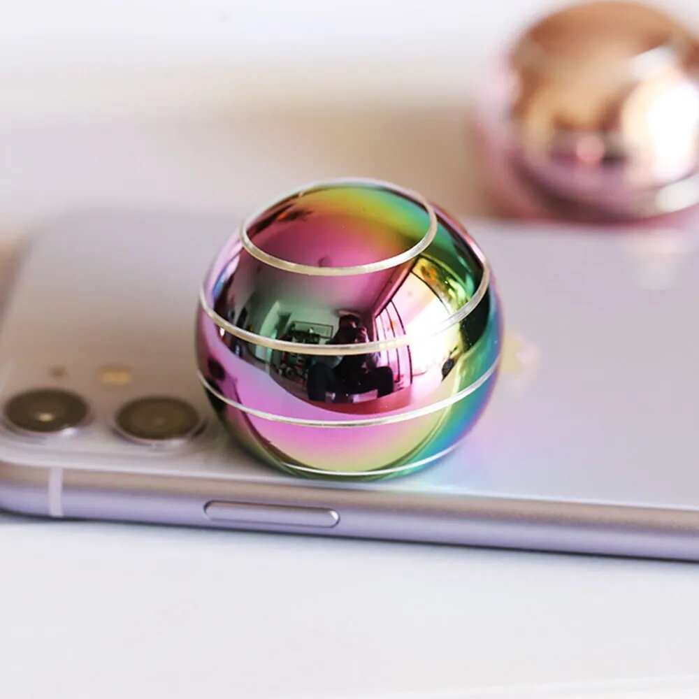 Кинетический вращающийся шар / Настольная игрушка фиджет / Металлический офисный антистресс