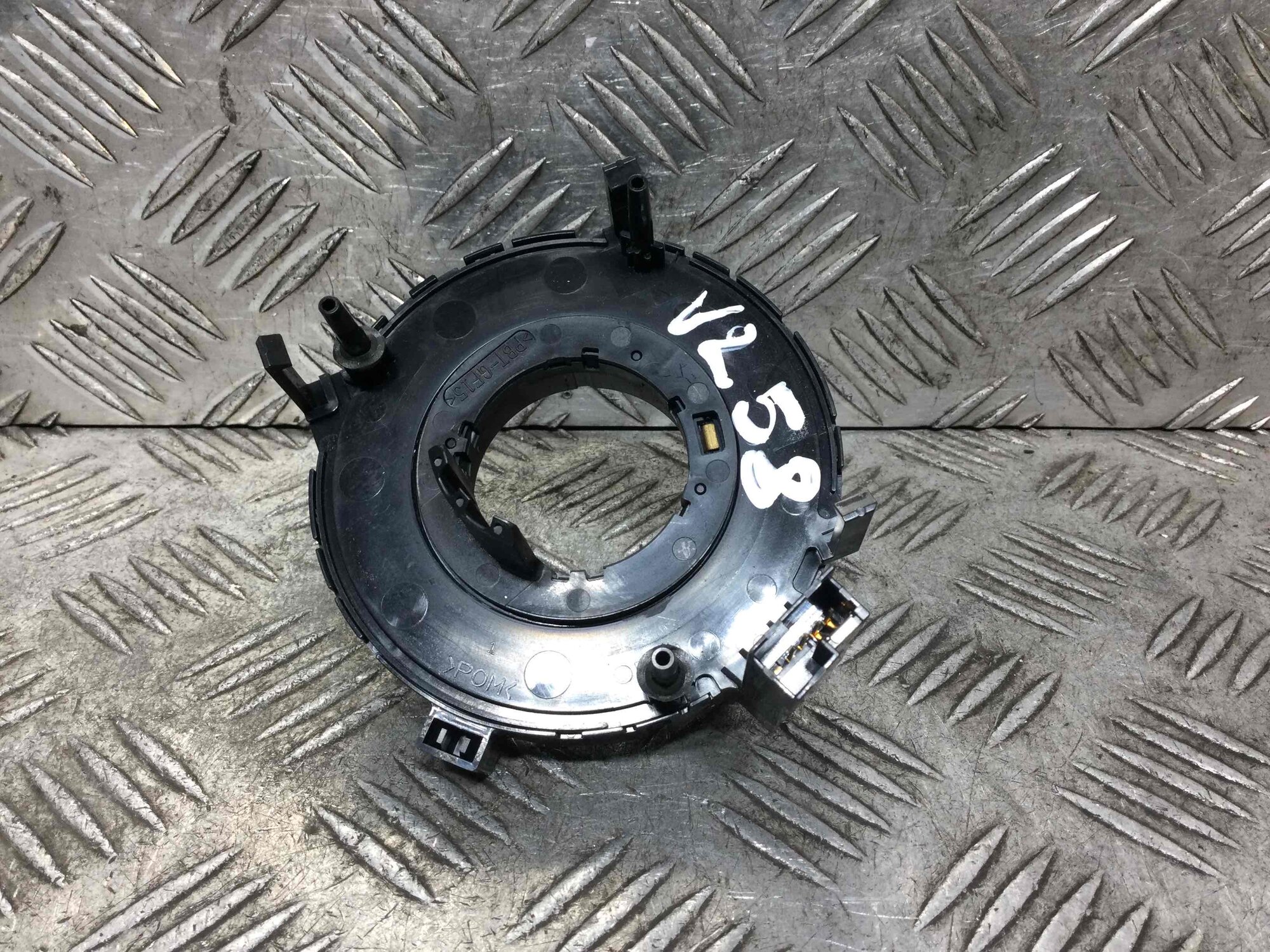 Б/У Шлейф руля Volkswagen Passat B5 (1996-2000) 1998 г.