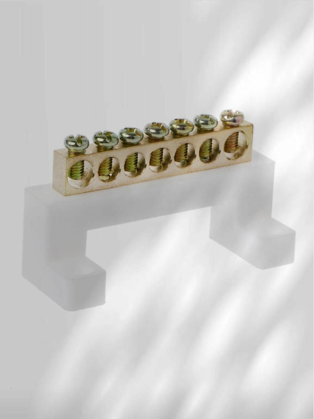 Электрический клеммник с винтовым зажимом, 7 позиций, Белый