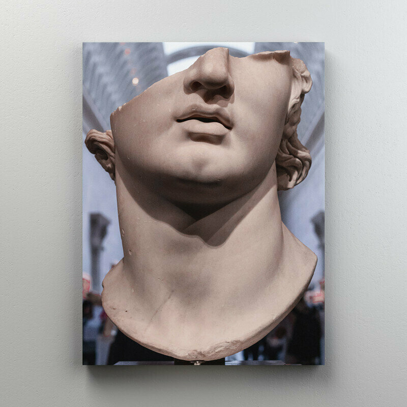 Интерьерная картина на холсте "Скульптура Лоренцо Ореньо", размер 30x40 см