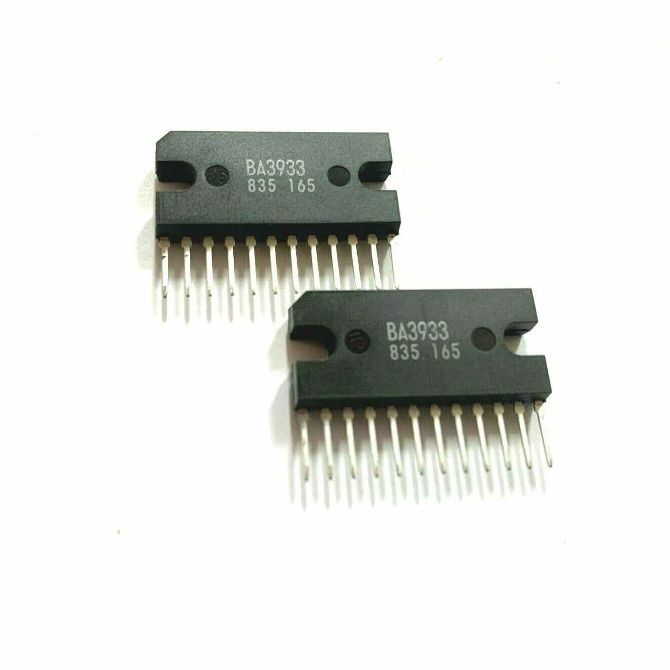 Микросхема BA3933 (3шт)