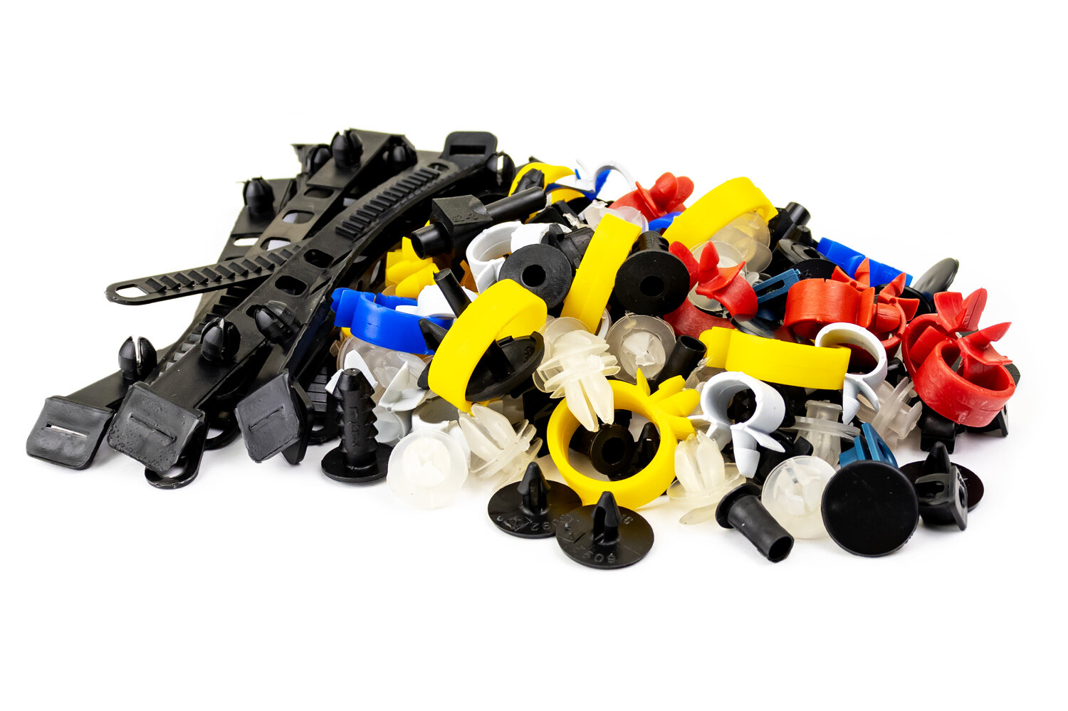 Набор пластиковых изделий кузова унип-сервис на ВАЗ 2104, 2105, 2107