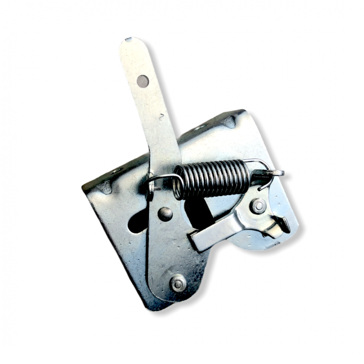 80-8402410 Замок капота МТЗ (ОАО МТЗ) оригинальная запчасть МТЗ