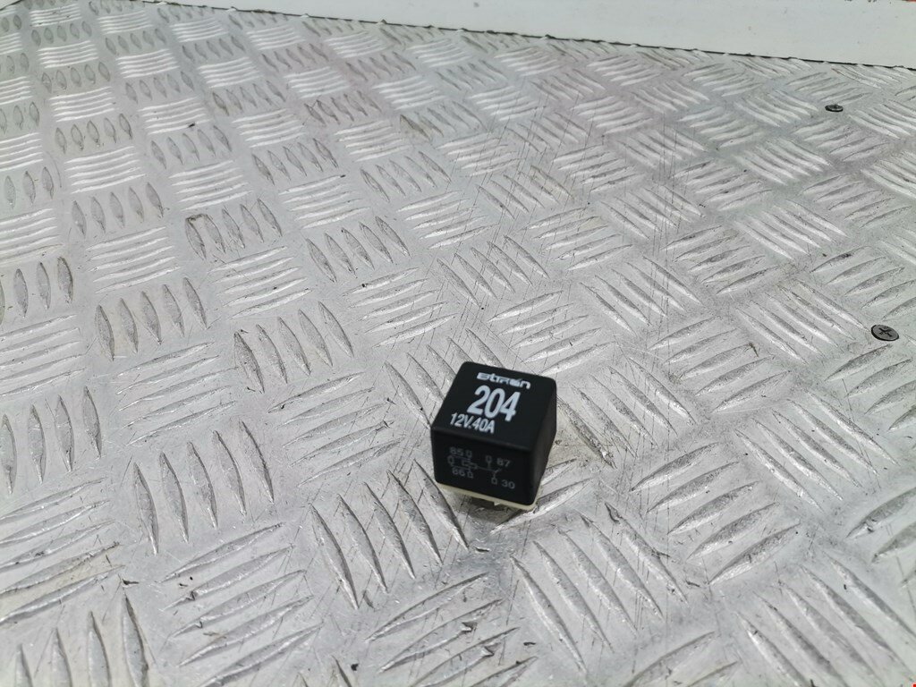 Реле Volkswagen Passat 5 431951253H арт. 2100658