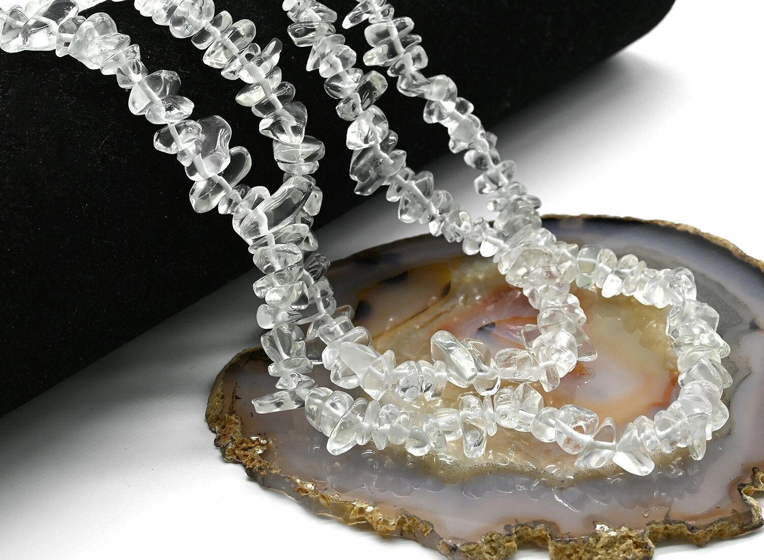 Бусы, горный хрусталь