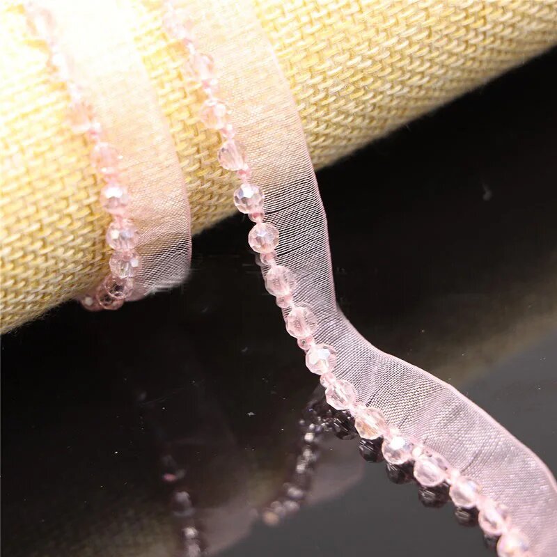 Кружевная тесьма с кристаллами 1.3см pink