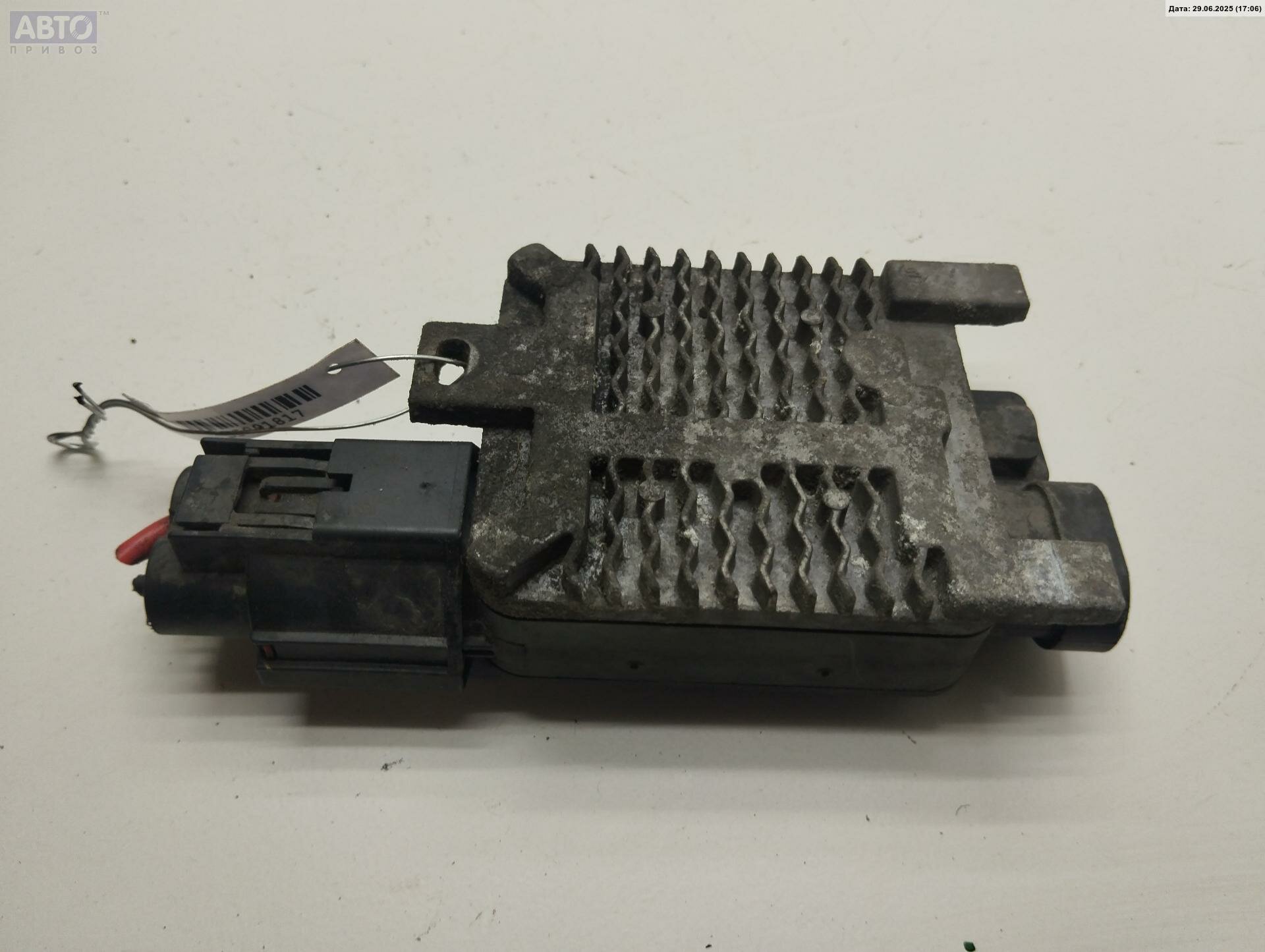 Блок управления вентилятором радиатора Ford Focus 2 (2004-2010)