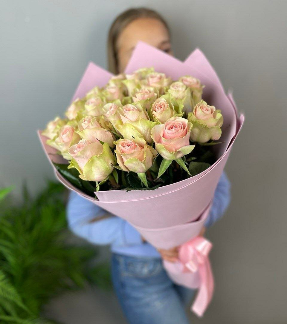 Букет роз 21 шт в упаковке фоамиран BOTANIQUE FLOWER, розовые розы с доставкой, элегантный букет цветов для любимой