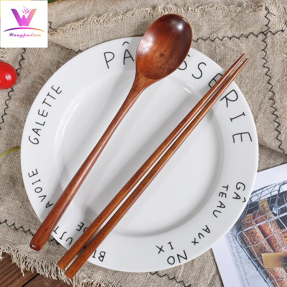 Набор деревянных ложек и палочек для еды из бамбука