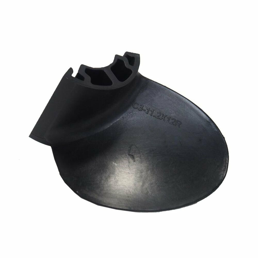 Лопасть гребного винта Skipper для моторов 30-70 л. с, композитная, диаметр 11 1/5", шаг 12"