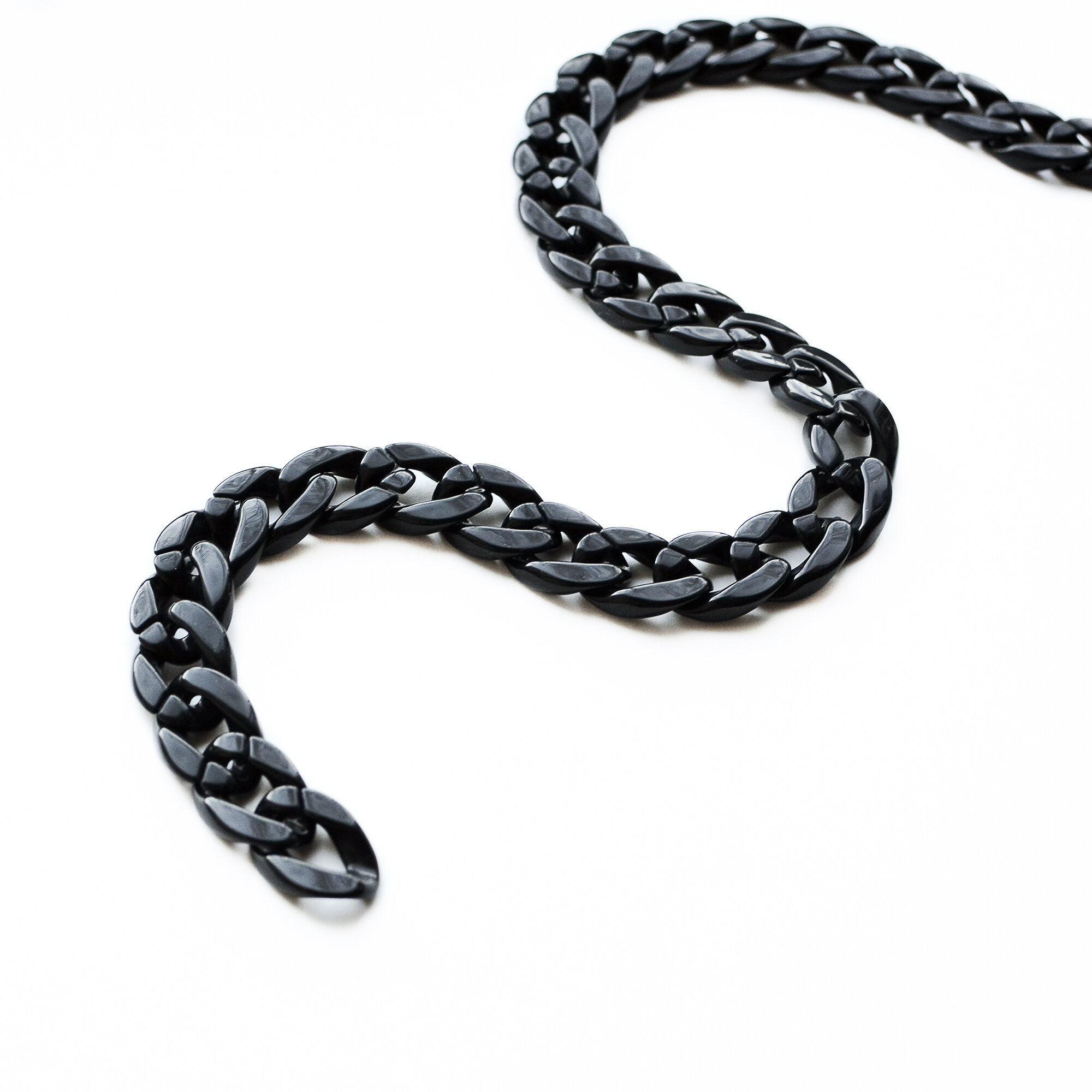 Цепочка для сумки пластиковая без карабинов, длина: 120 см, звено: 15х21 мм , цвет: черный