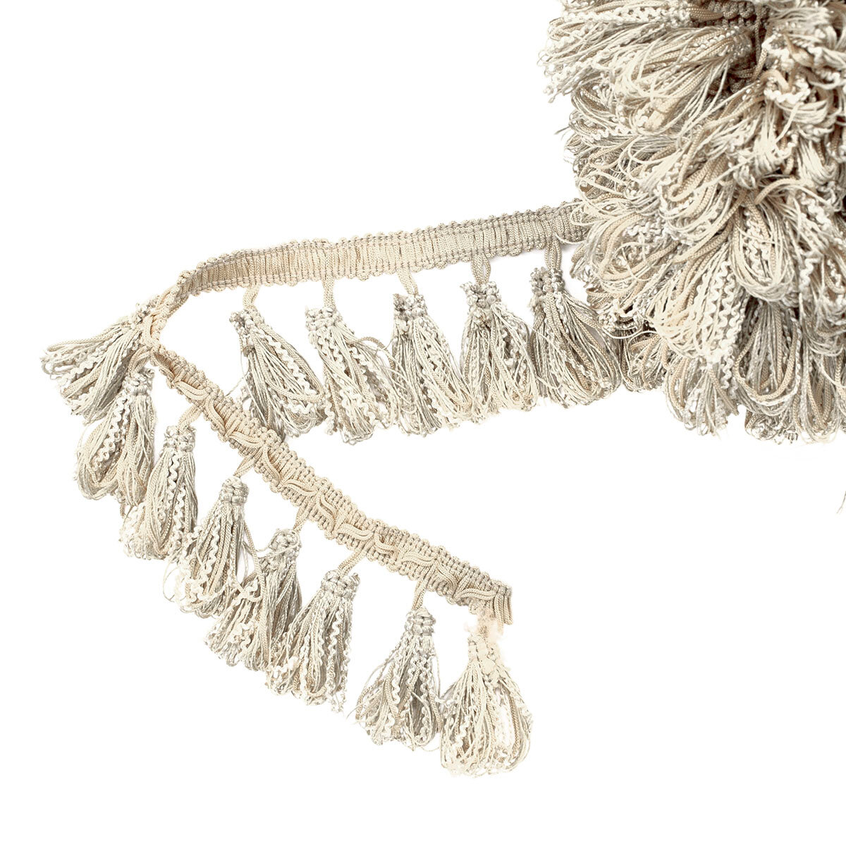 Бахрома для штор с кистями 65мм*10м (122 молочный), Айрис 991