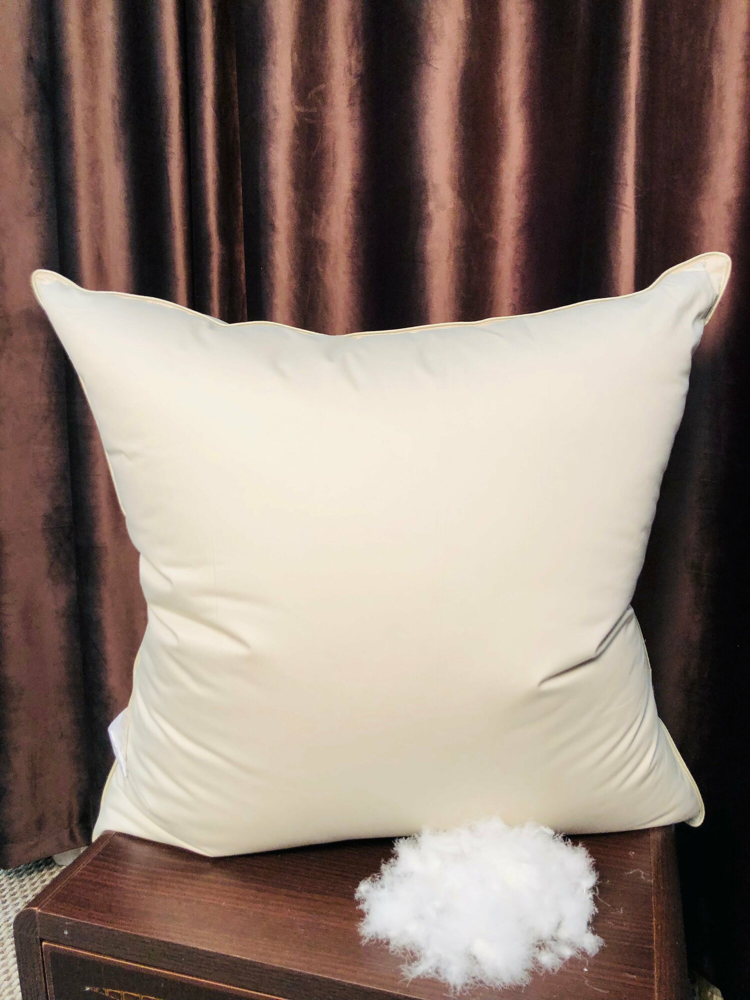 Подушка пуховая, 70х70, двухкамерная, чехол оливковый сатин 100% хлопок