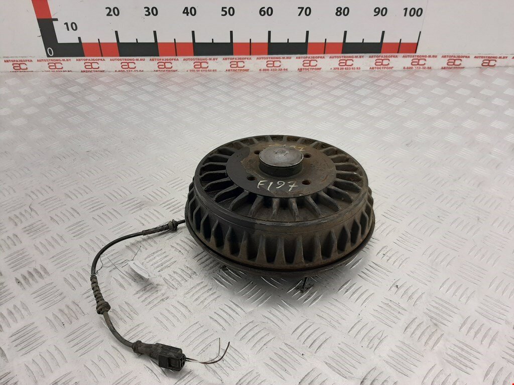 Ступица (кулак цапфа) задняя правая Renault Logan 1 430426964R арт. 825800