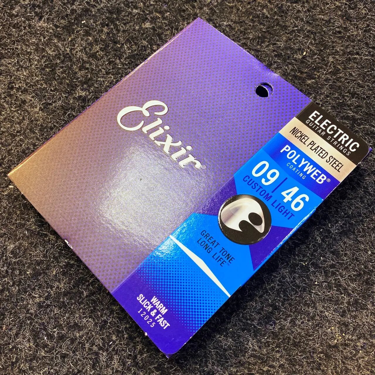 Струны для электрогитары Elixir 12025 PolyWeb Custom Light 9-46 — фото 1