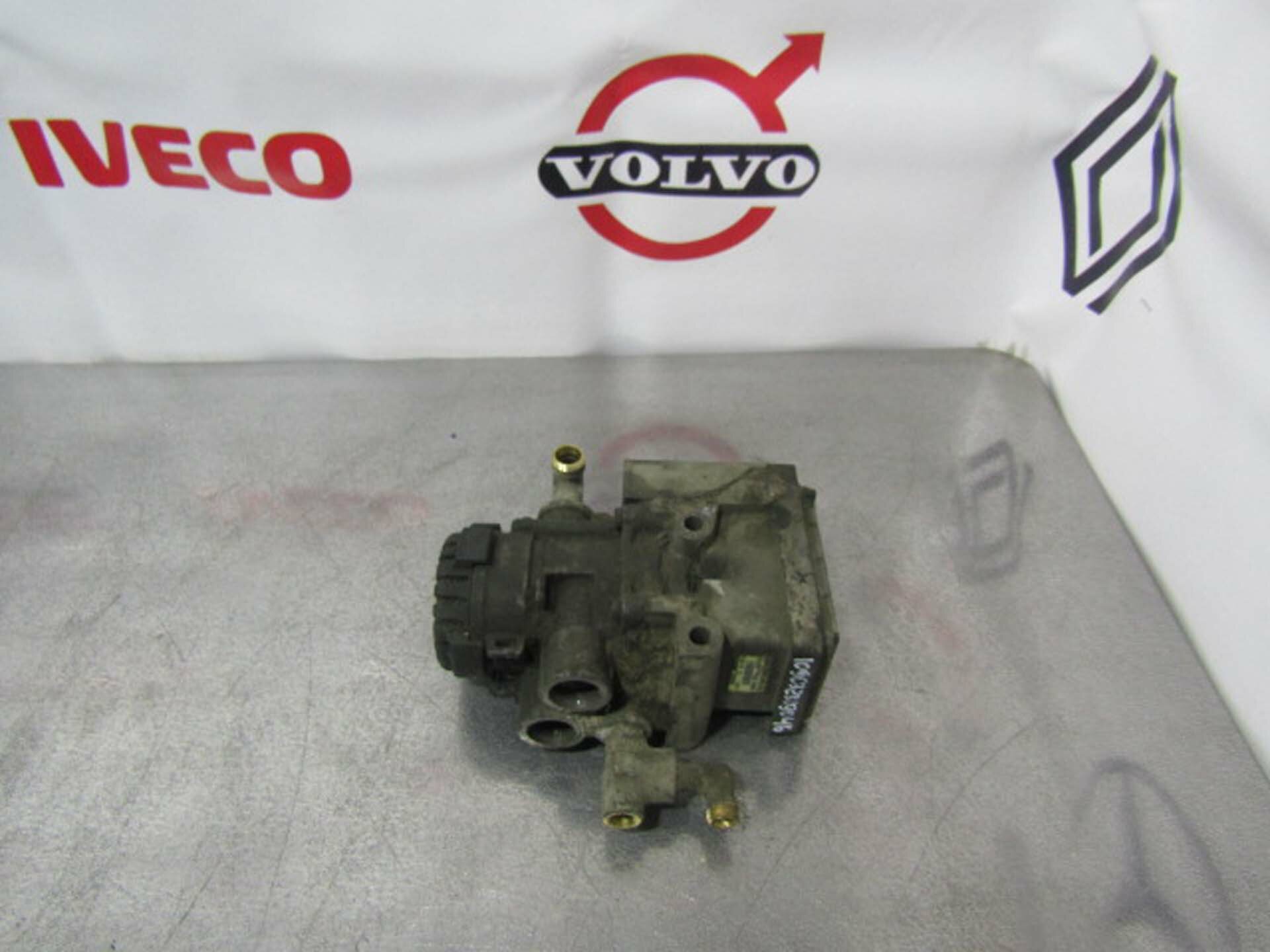 Модулятор EBS одноканальный передней оси Knorr-Bremse, Scania P, R, G