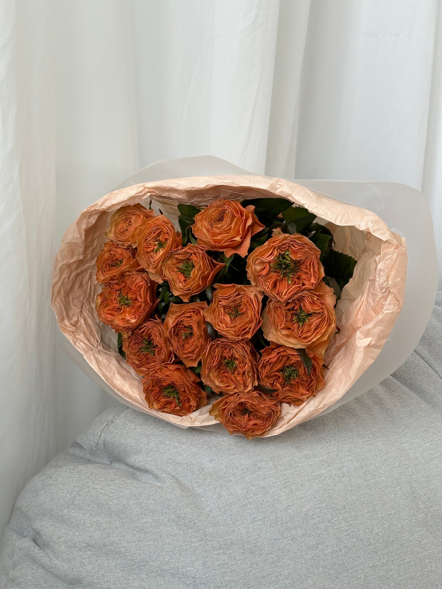 Букет Liana Flowers "Пионовидная роза", 15 цветков, оранжевый