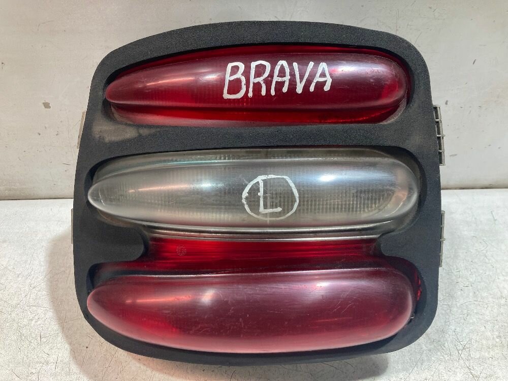 Фонарь задний левый Fiat Brava