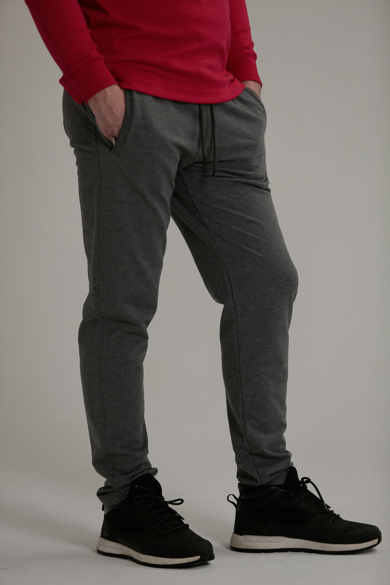 Брюки спортивные