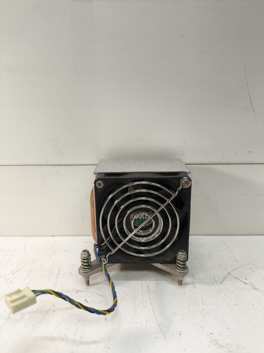 Кулер FSC for Intel 775 AMD M2 V26898-b856-v1 Hi57x5sa-f2-gp 10600480888 4-pin