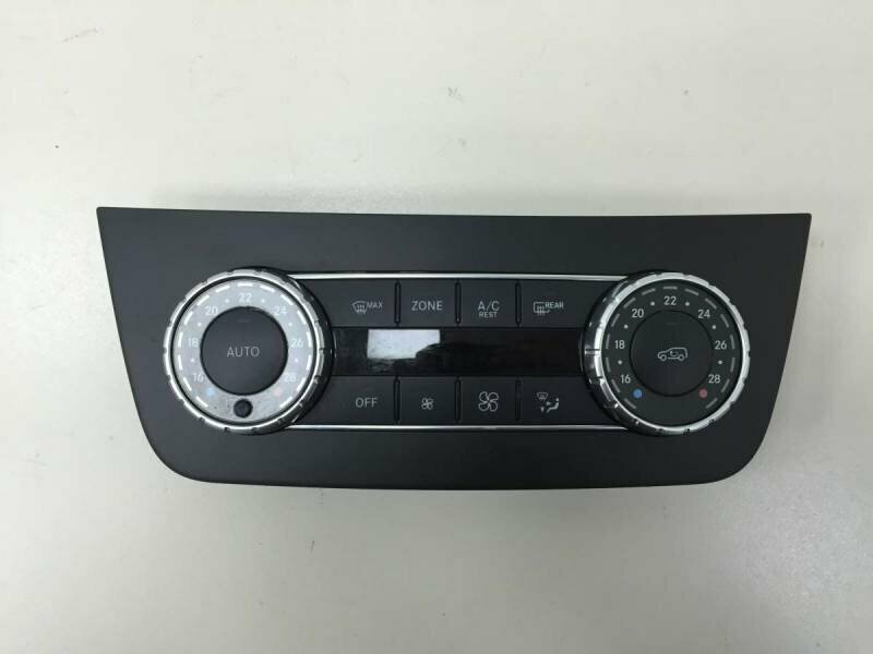 Блок управления климатической установкой Mercedes-Benz ML-Class W166 2011-2015