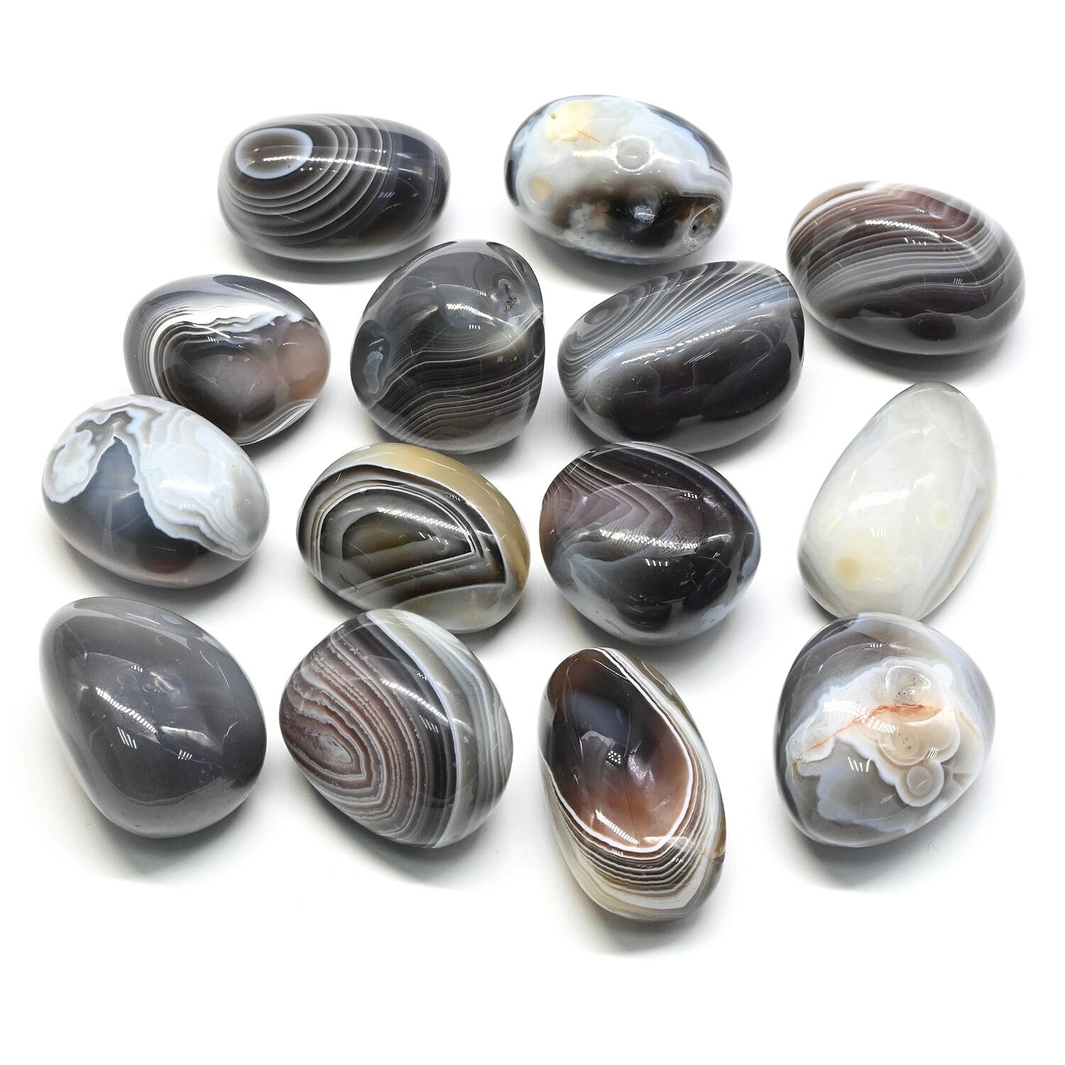 Минерал агат ботсванский 33*28*20мм. .