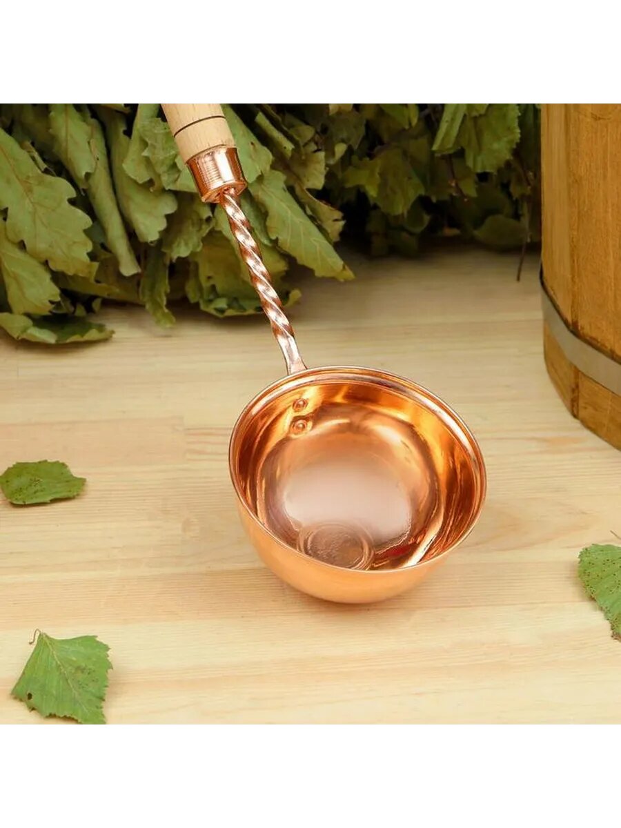Медный ковш для приготовления и сервировки