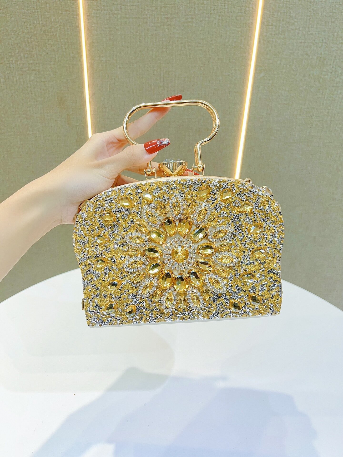 Сумка мессенджер