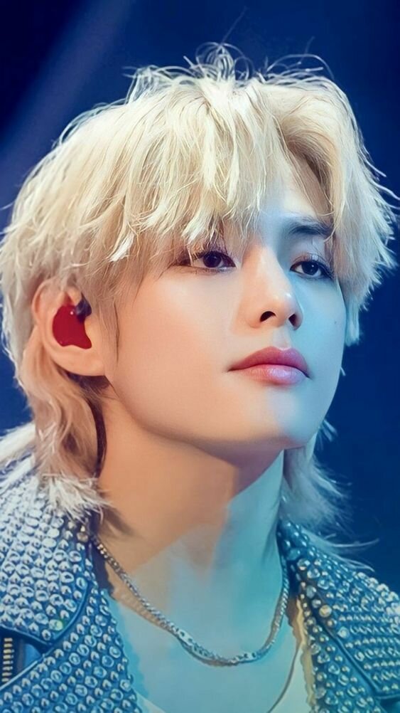 Алмазная Картина "BTS Тэхен" 5D Круглый Бриллиант 30х40 См.