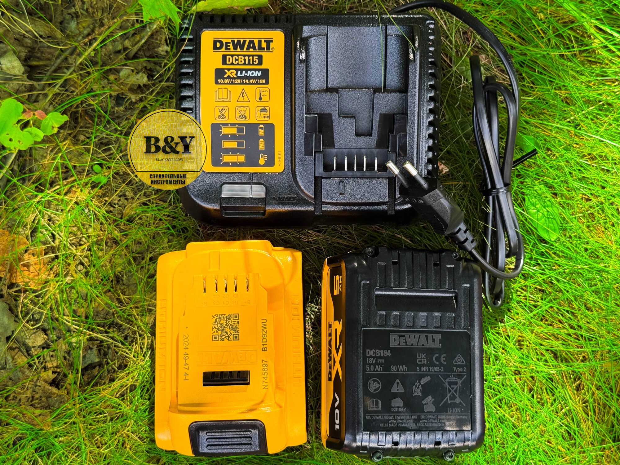 Комплект электропитания DeWALT DCB115P2, 18 В, LiIon, слайдер, индикатор ёмкости