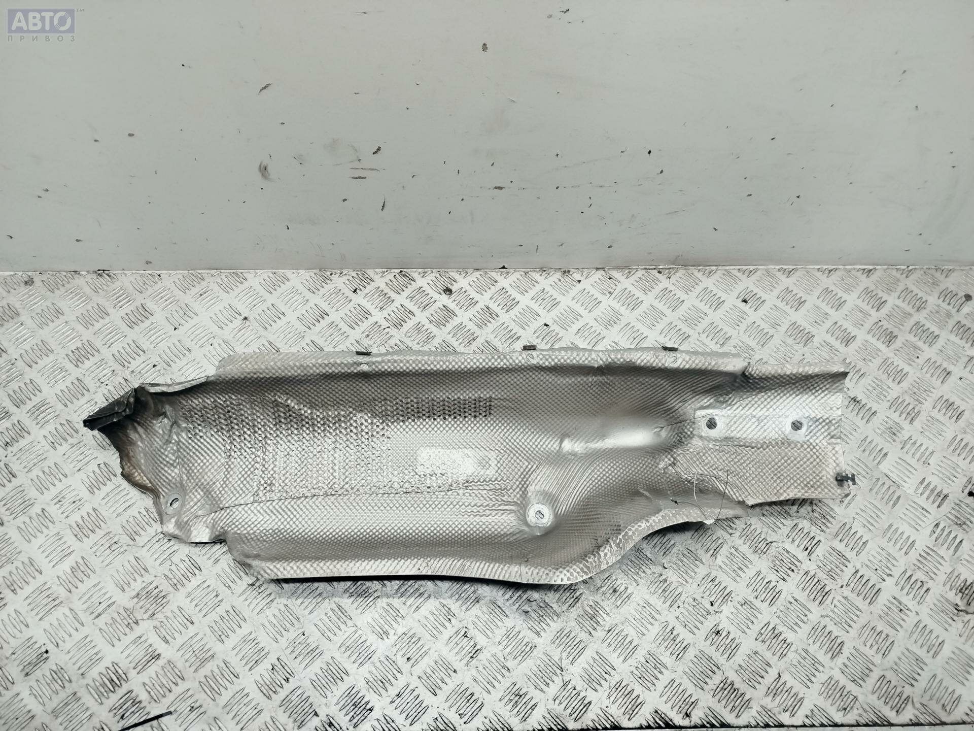 Тепловой экран глушителя BMW X5 E53 (1999-2006)